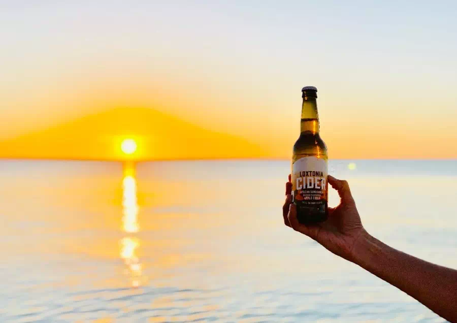 TIS THE SEASON FOR CIDER - NOTHING LIKE CRACKING OPEN AN ICE-COLD CIDER ...